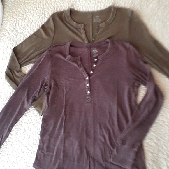 aerie | Tops | Set Of 2 Womens Distressed Henley Shirts In Purple And ...